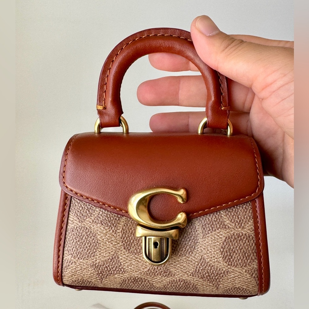 Coach Sammy Top Handle 12 In Signature Canvas - Gem